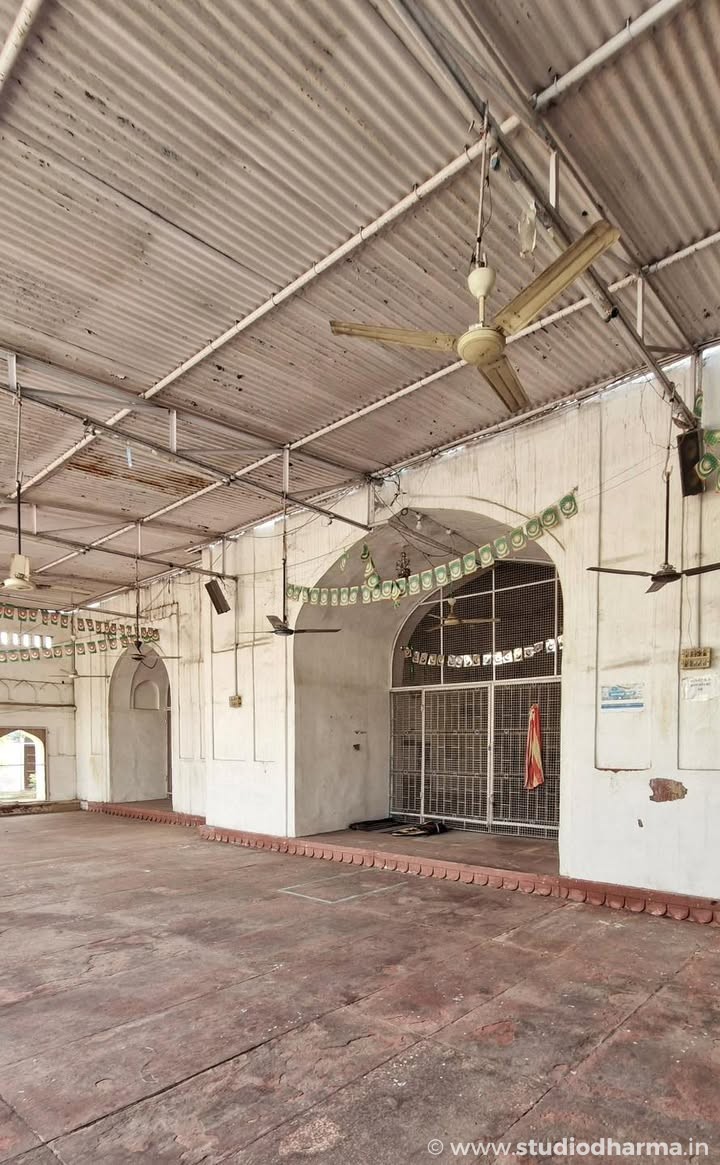 Diwanji Begum Mosque The Legacy in Stone – Diwanji Begum Mosque, Agra ...